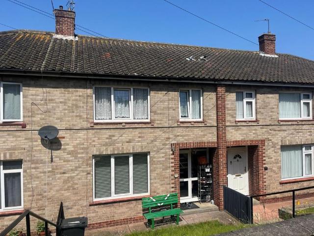 3 bedroom terraced house to rent