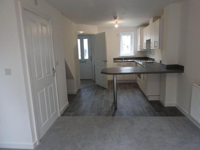 3 bedroom terraced house to rent