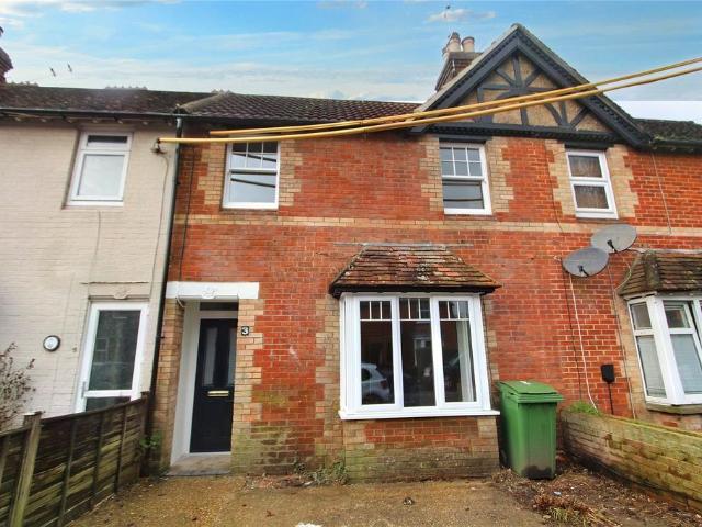 3 bedroom terraced house to rent