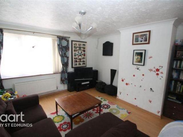 3 bedroom terraced house to rent