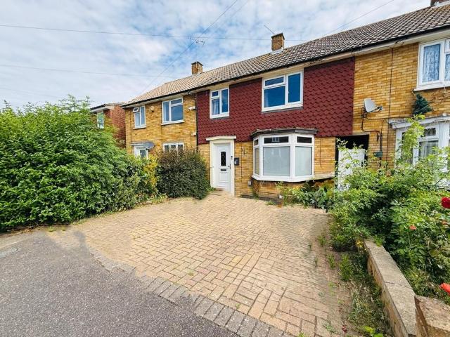 3 bedroom terraced house to rent