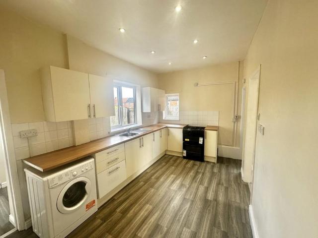 3 bedroom terraced house to rent
