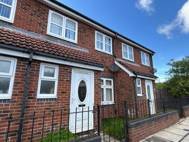 3 bedroom terraced house to rent