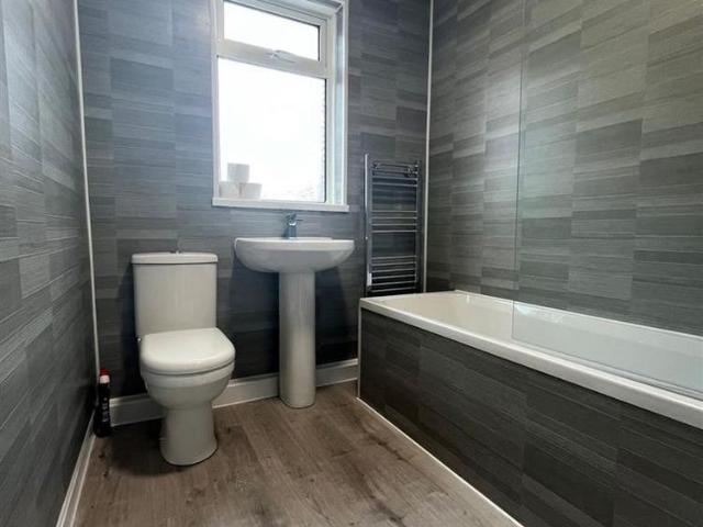 3 bedroom terraced house to rent