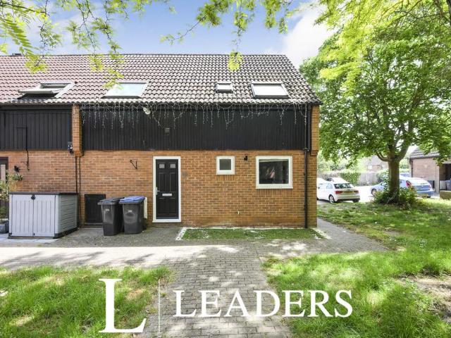 3 bedroom terraced house to rent