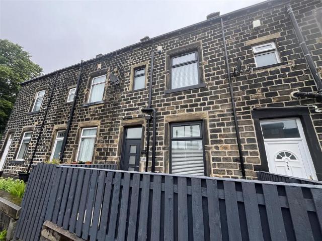 3 bedroom terraced house to rent