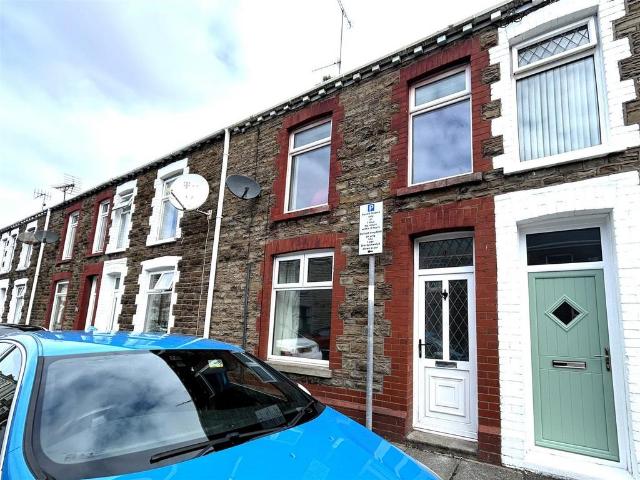 3 bedroom terraced house to rent