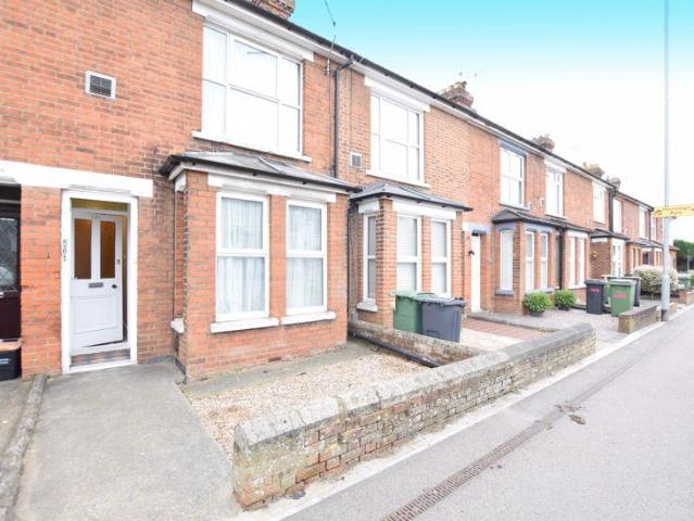 3 bedroom terraced house to rent