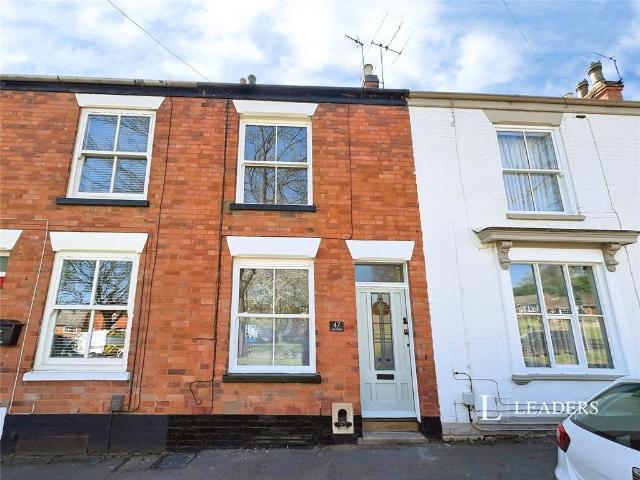3 bedroom terraced house to rent