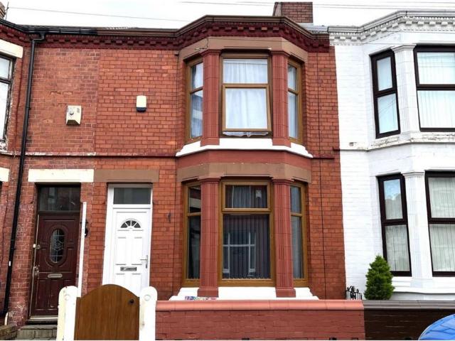 3 bedroom terraced house to rent