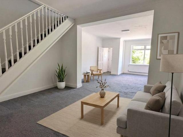 3 bedroom terraced house to rent