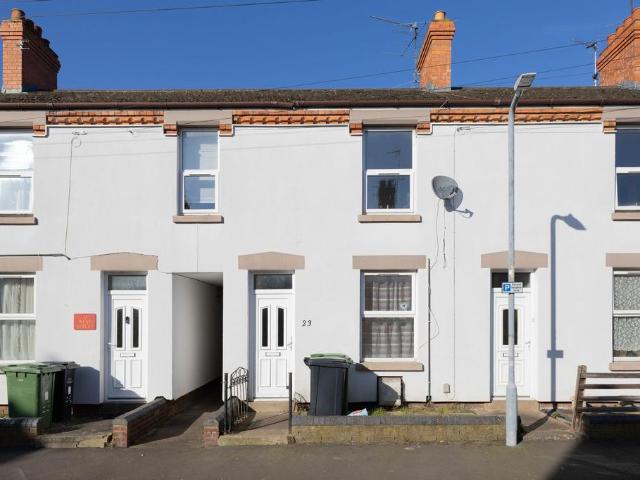 3 bedroom terraced house to rent