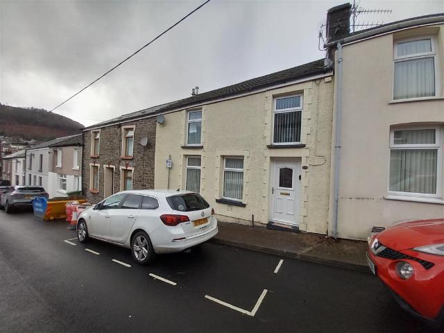 3 bedroom terraced house to rent
