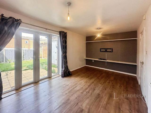 3 bedroom terraced house to rent