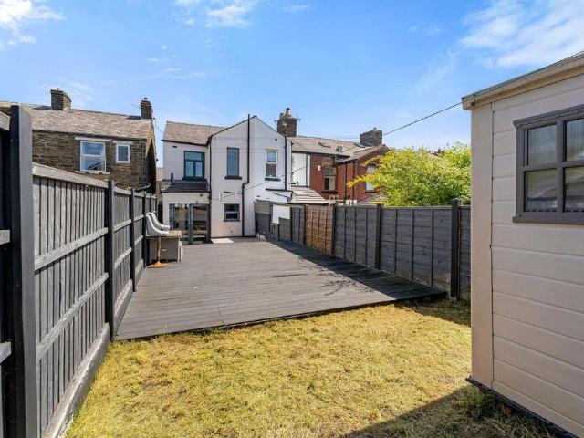 3 bedroom terraced house to rent
