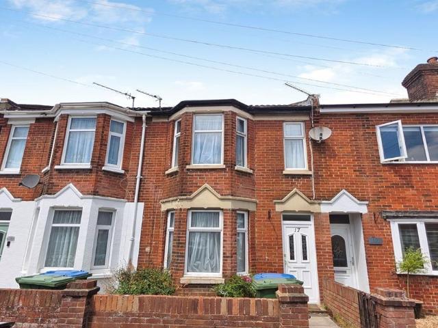 3 bedroom terraced house to rent