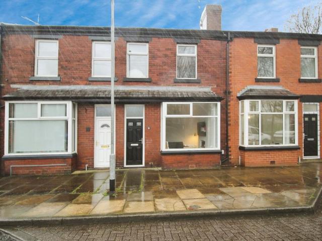 3 bedroom terraced house to rent