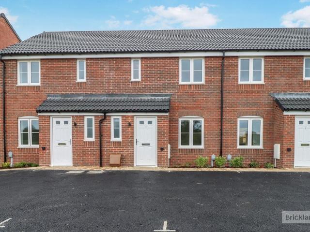 3 bedroom terraced house to rent