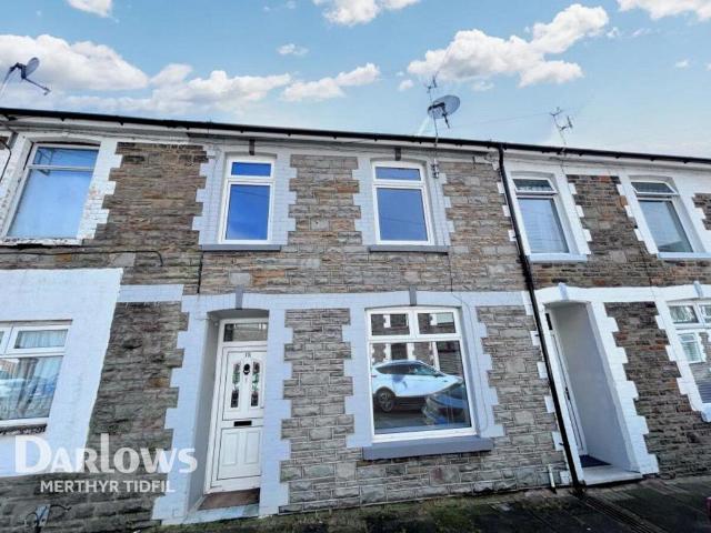 3 bedroom terraced house to rent