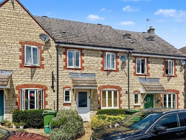 3 bedroom terraced house to rent