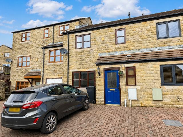 3 bedroom terraced house to rent