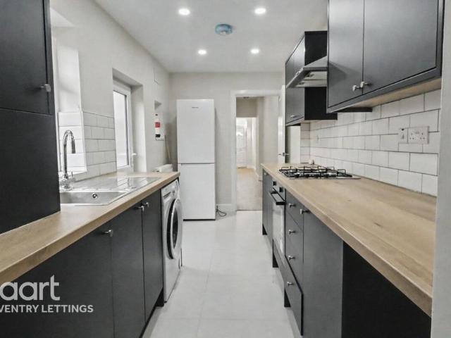 3 bedroom terraced house to rent