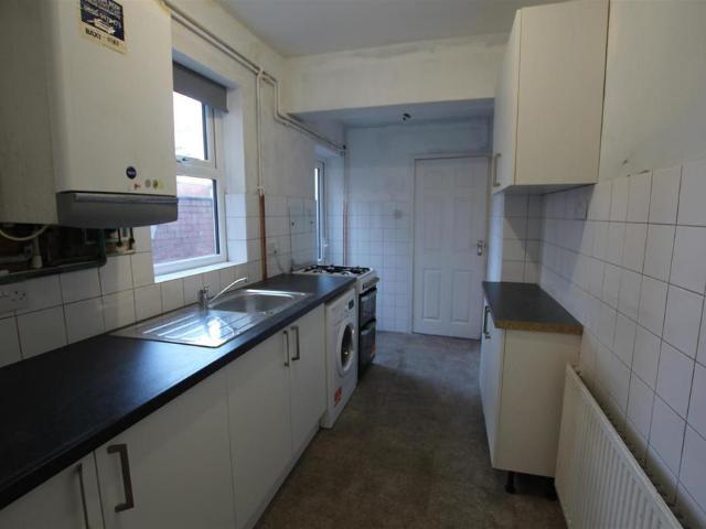 3 bedroom terraced house to rent