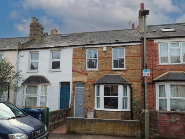 3 bedroom terraced house to rent