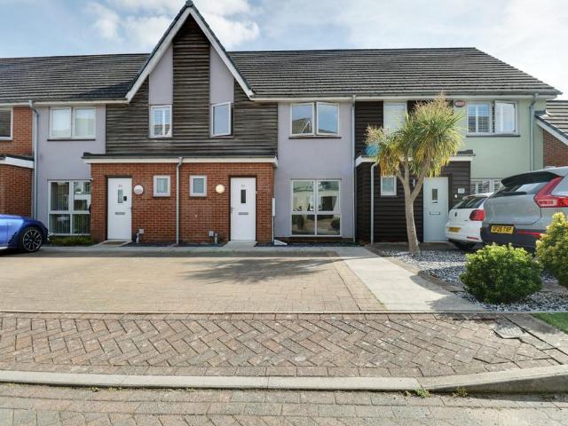 3 bedroom terraced house to rent