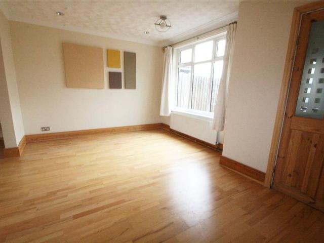 3 bedroom terraced house to rent
