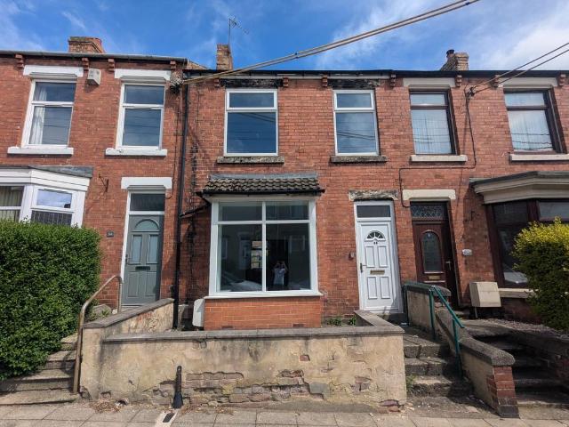 3 bedroom terraced house to rent