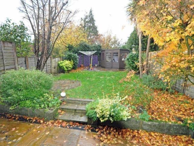3 bedroom terraced house to rent