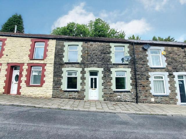 3 bedroom terraced house to rent