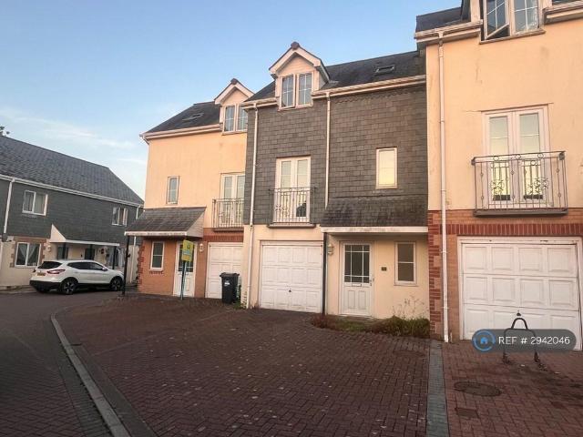 3 bedroom terraced house to rent