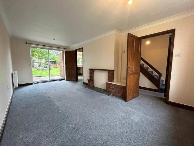 3 bedroom terraced house to rent