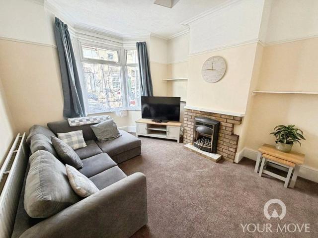 3 bedroom terraced house to rent