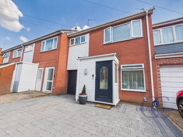 3 bedroom terraced house to rent