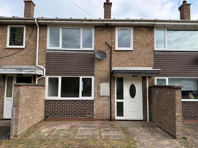 3 bedroom terraced house to rent