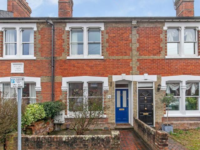 3 bedroom terraced house to rent