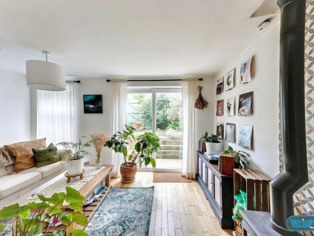 3 bedroom terraced house to rent