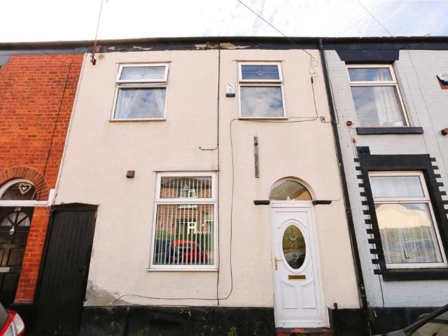 3 bedroom terraced house to rent