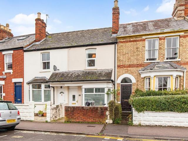 3 bedroom terraced house to rent