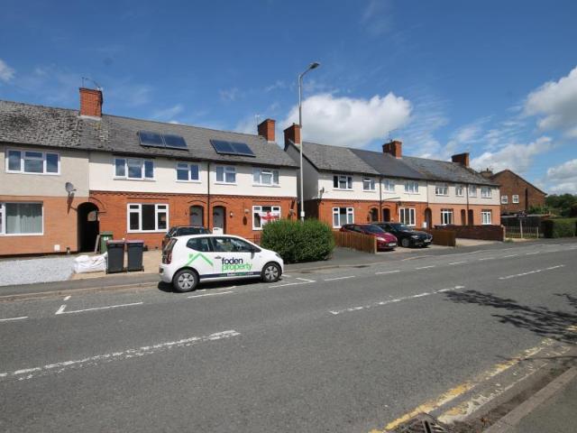 3 bedroom terraced house to rent