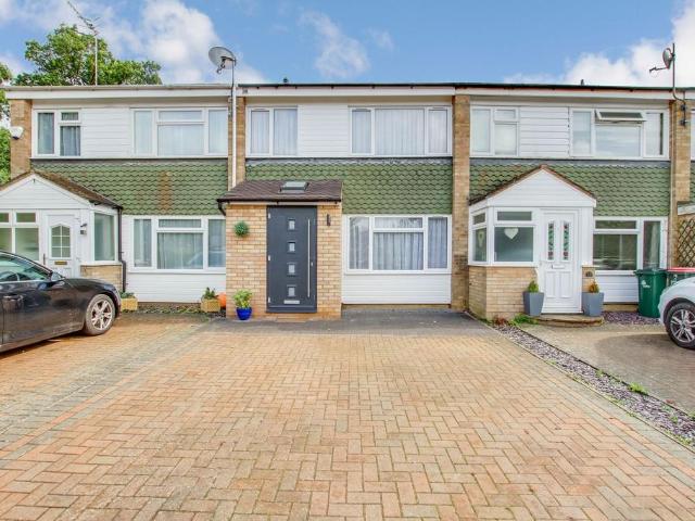 3 bedroom terraced house to rent