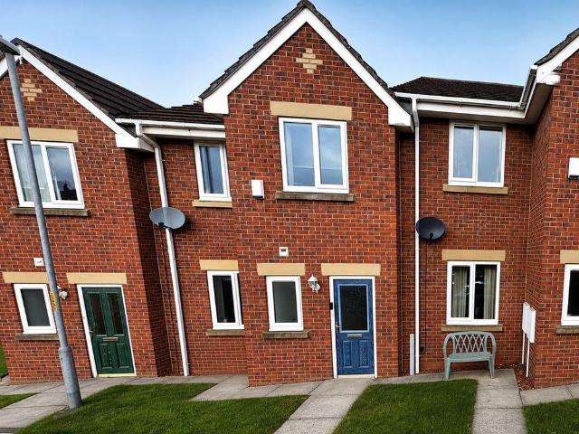 3 bedroom terraced house to rent