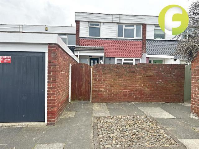 3 bedroom terraced house to rent