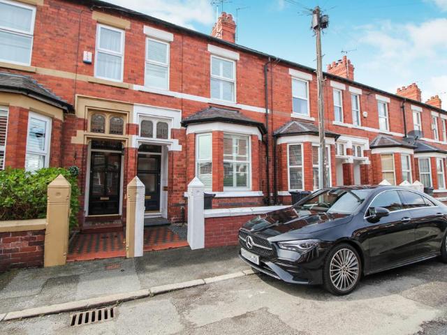3 bedroom terraced house to rent