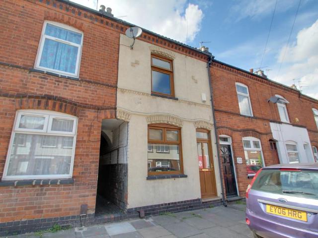 3 bedroom terraced house to rent