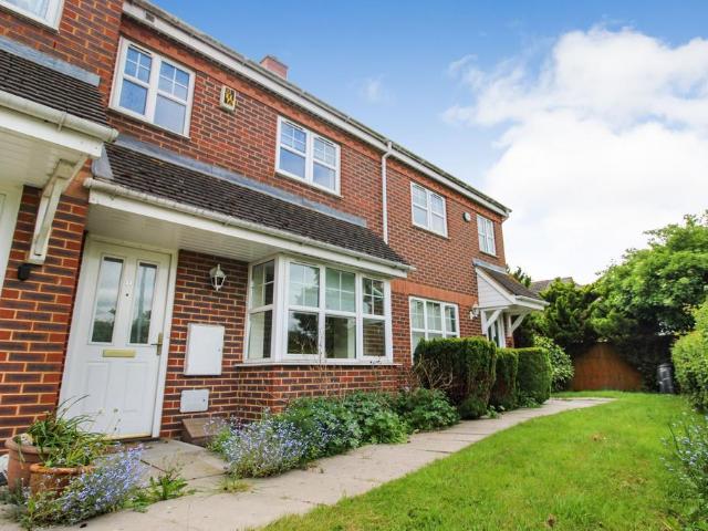 3 bedroom terraced house to rent
