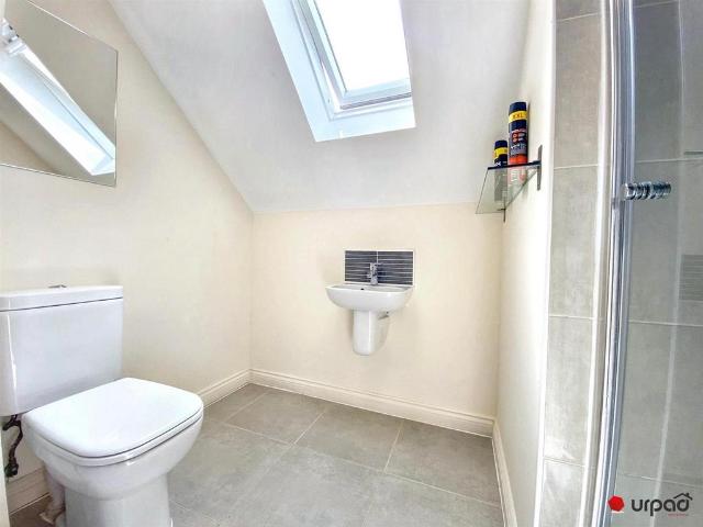 3 bedroom terraced house to rent